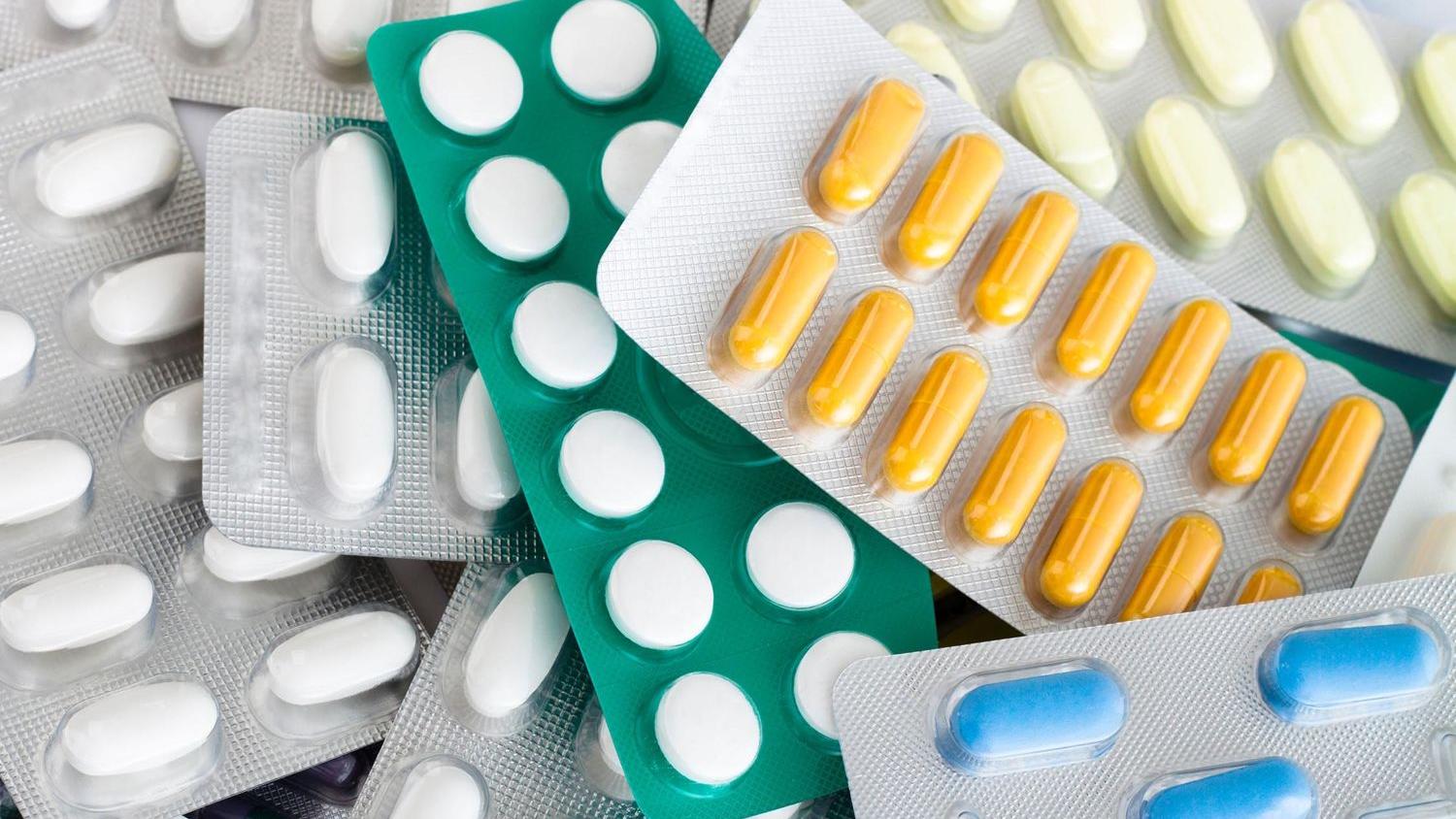 Nonsteroidal anti-inflammatory drugs for joint treatment