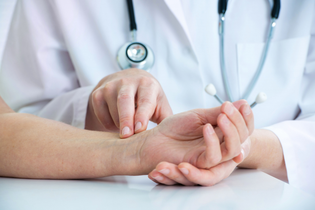 Pouls humain normal par années et âges - tableau