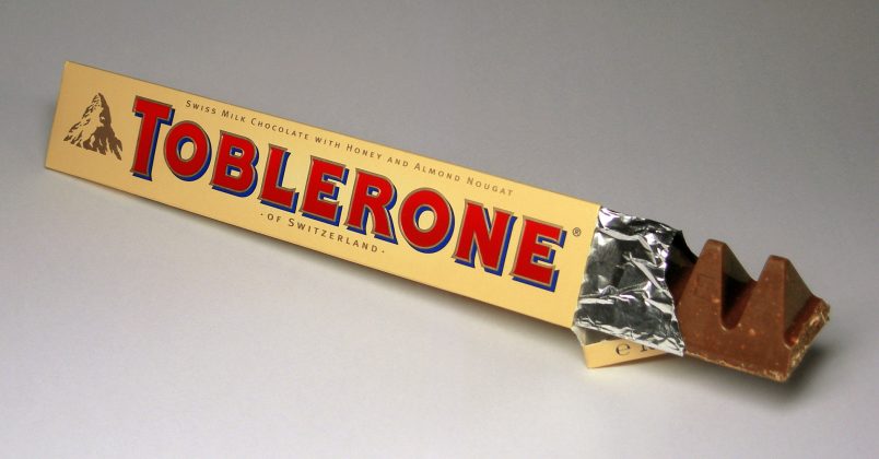Toblerone au chocolat (Toblerone): composition, types, goûts, lieu de ...